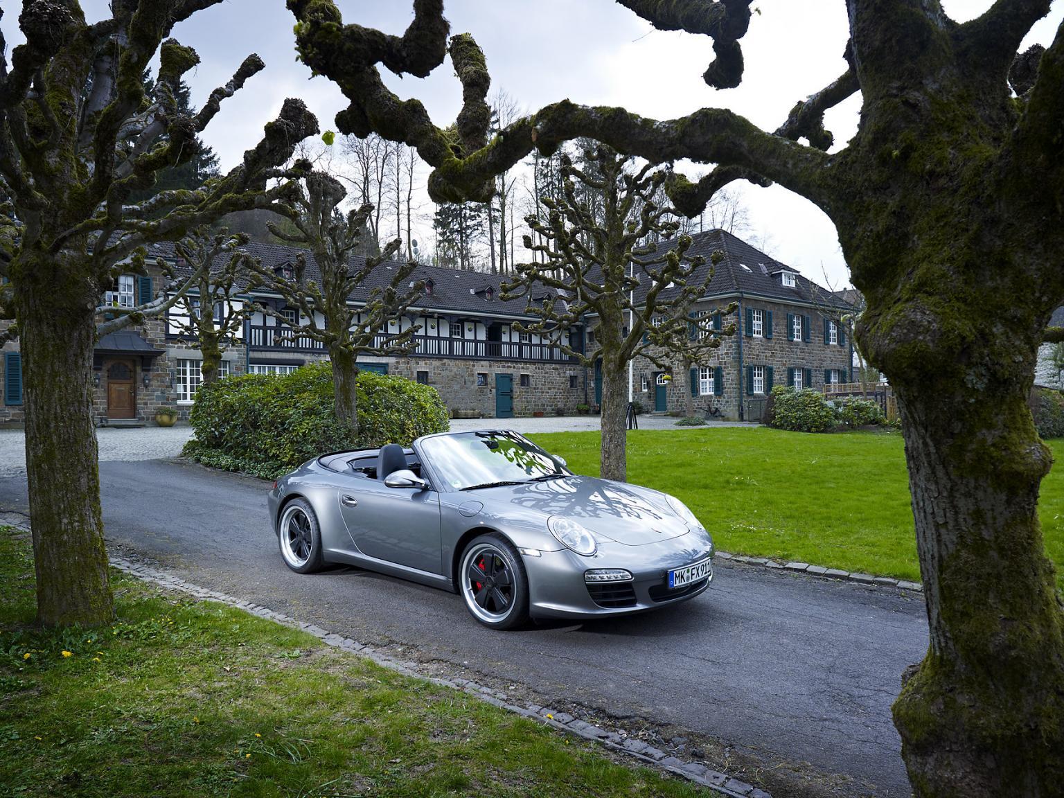 Rims: FUCHS set 8.5J + 11.0J x 19 inch, black finish, for Porsche 997 ...